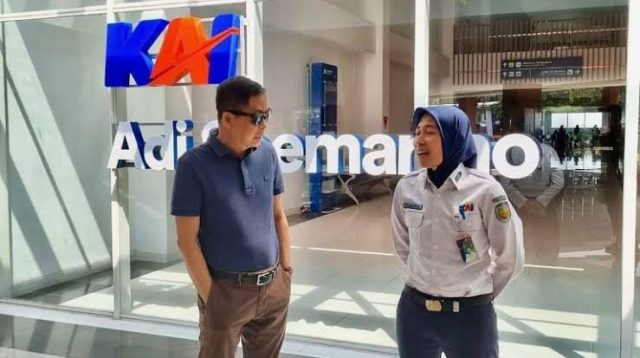 Mengingat Ignasius Jonan: Bapak Transformasi Kereta Api Indonesia - Titian
